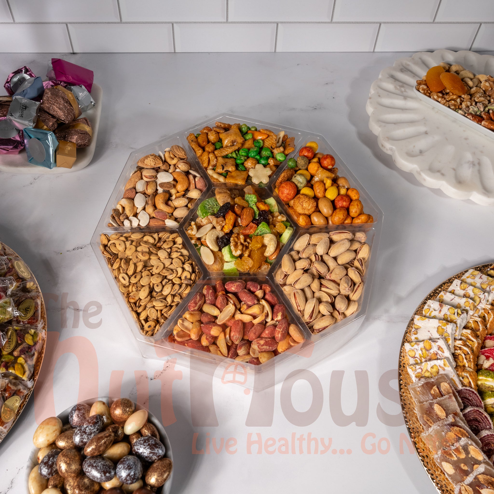 Mixed Snack Box 7 Sections - The Nut House