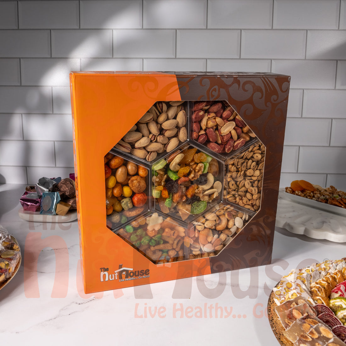 Mixed Snack Box 7 Sections - The Nut House